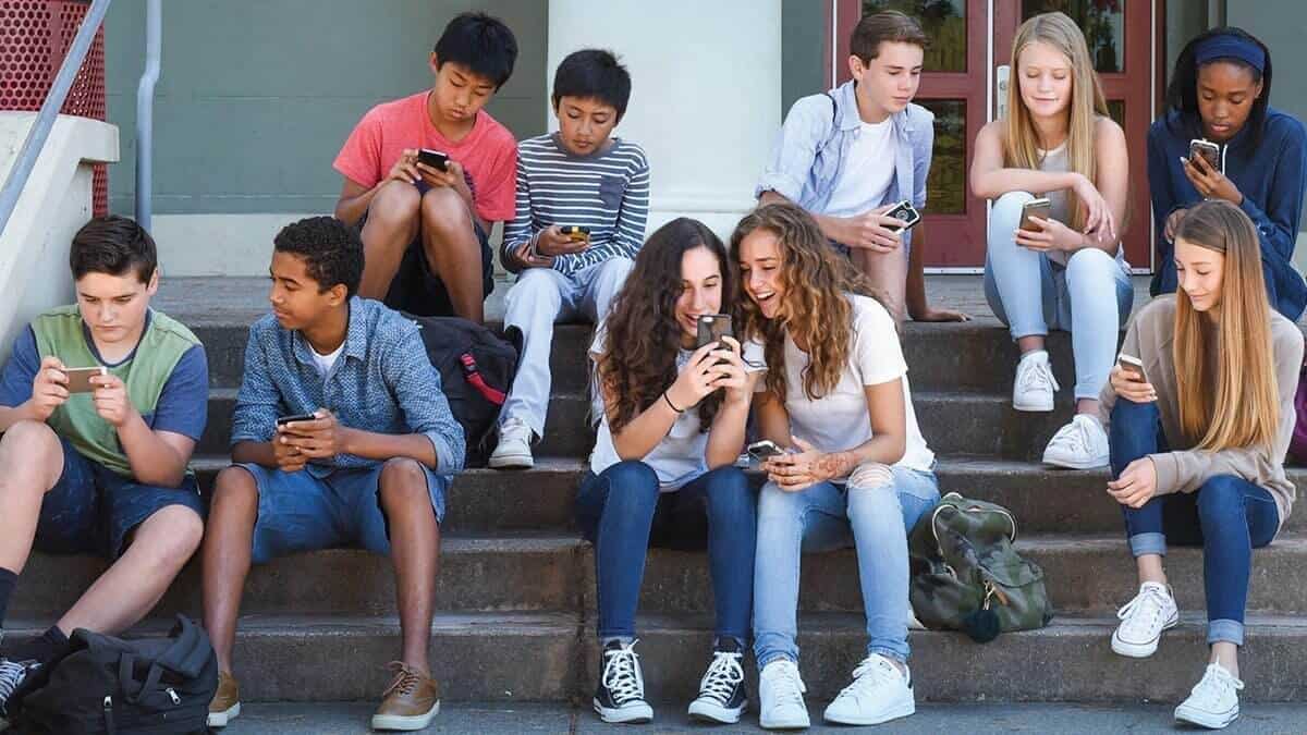 Engage Students with Emoji: Creative Ways to Teach Social Media and ...
